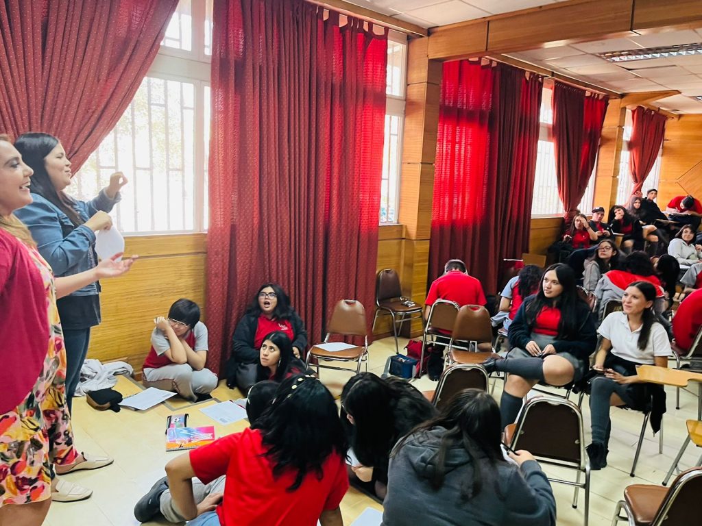 TALLER DE ESCRITURA CREATIVA SANTIAGO EN 100 PALABRAS 2023 - Corporación Educacional Tecnológica ...